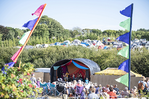 Bonfire Radicals (1) - Purbeck Valley Folk Festival